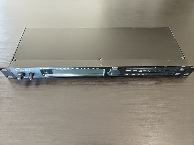 Alesis Quadraverb Q20 - 20 Bit Multi Effect Processor | Reverb