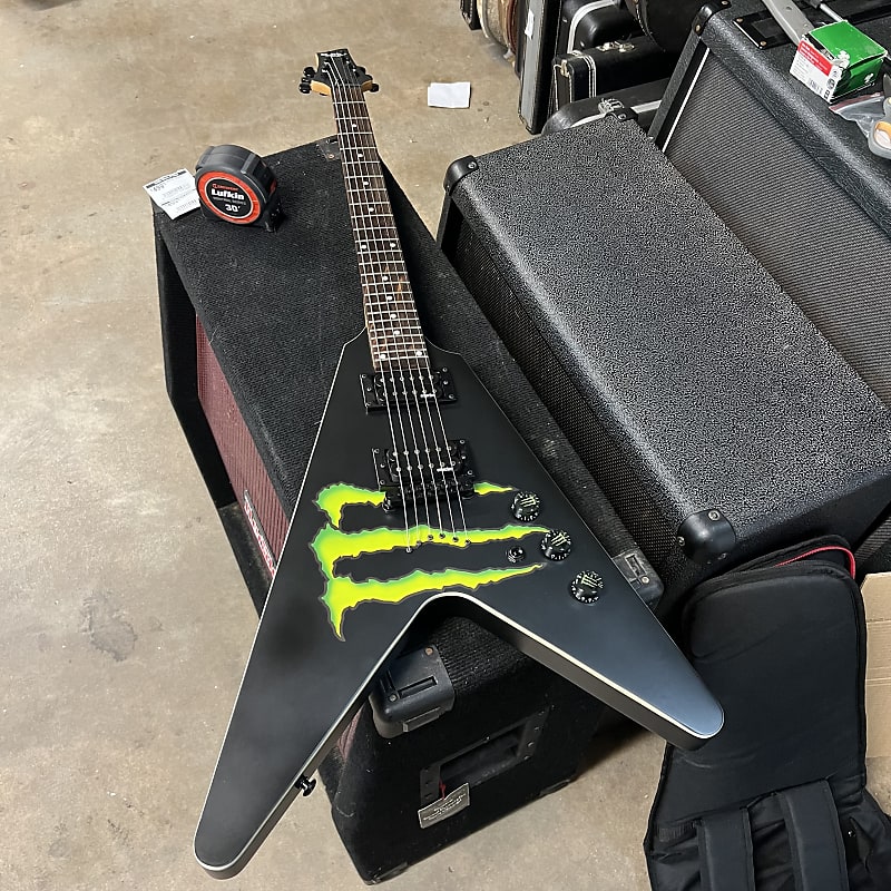Schecter Monster Flying V | Reverb