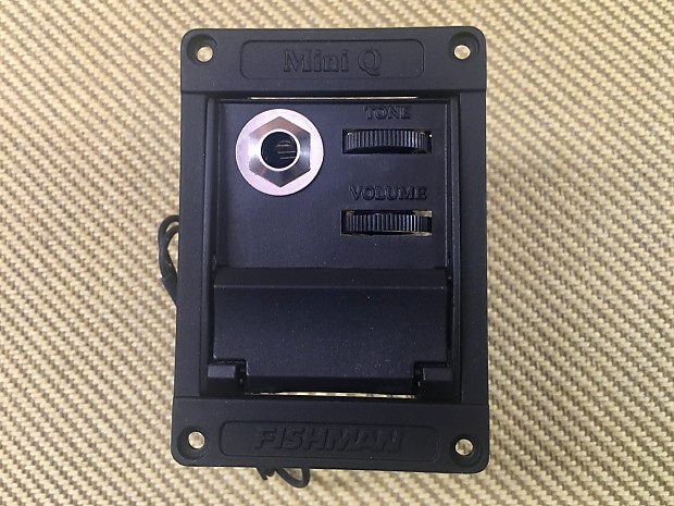 0072774000 Fender Fishman Acoustic Mini Q Preamp with Battery | Reverb