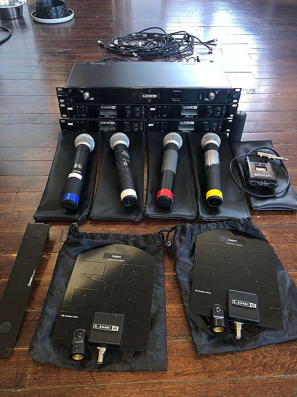 Full 4 Mic Wireless System Line 6, XD AD8 P180 Antenna XD75 | Reverb