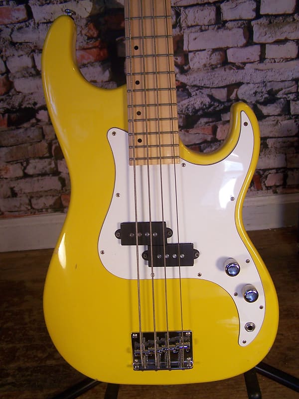 Corsair, Greg Bennett Bass Guitar, Model CR, Warm Yellow | Reverb