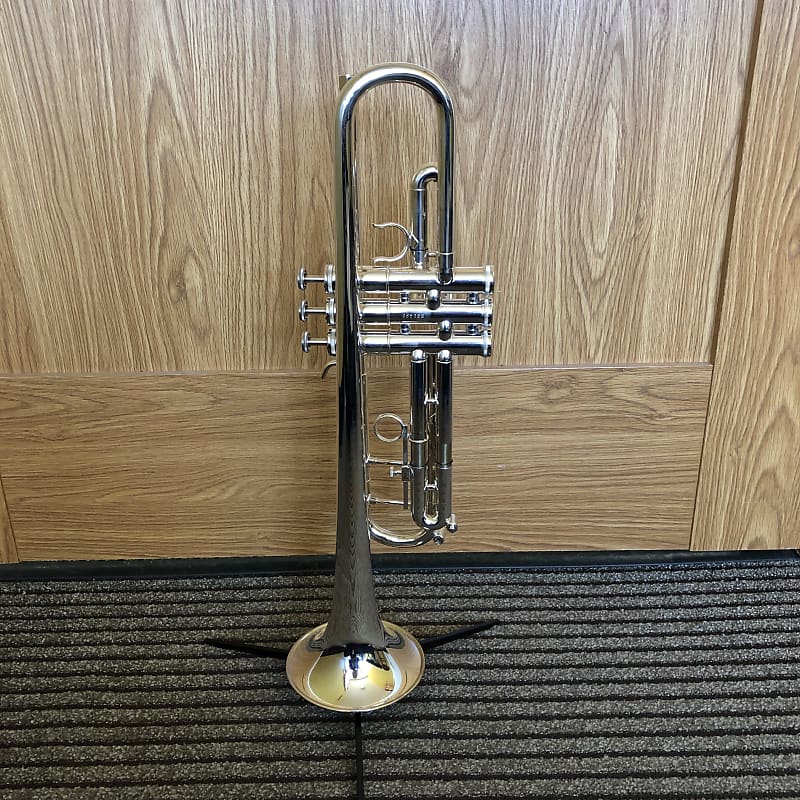 Getzen 700S Eterna II Trumpet | Reverb
