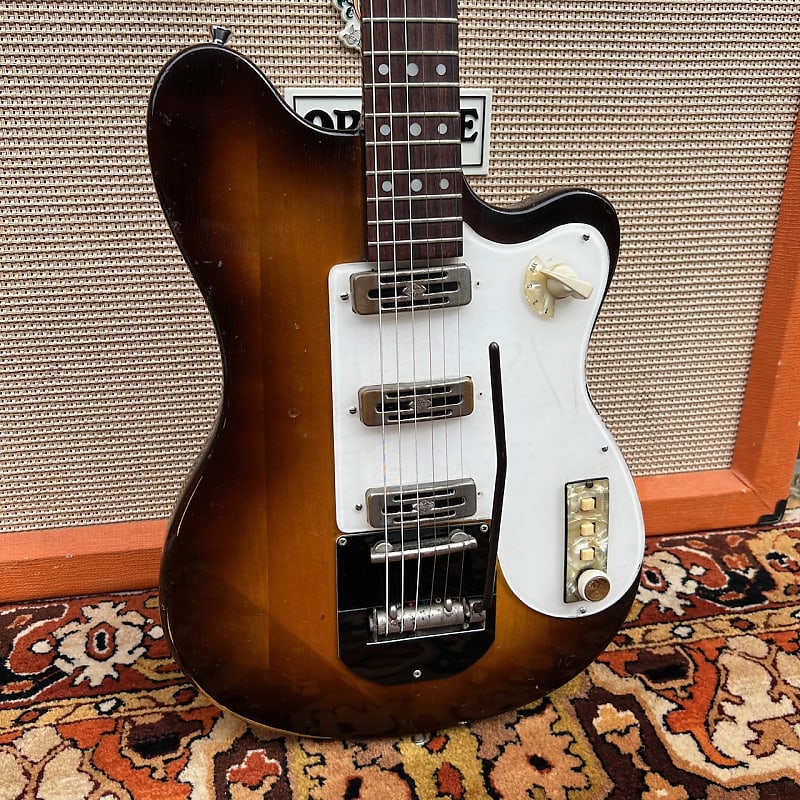 Vintage 1961 Hofner V3 Solid 3-Pickup Tobacco Sunburst | Reverb UK