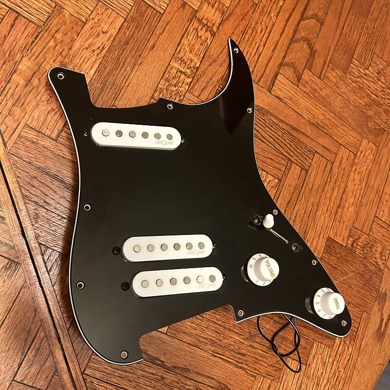 Squier Contemporary Stratocaster Special HT Loaded Pickguard | Reverb