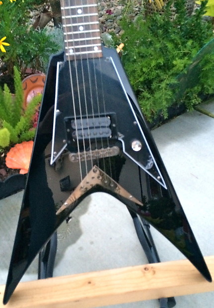 SAMICK JTR SYLVIA SV-10 FLYING V GUITAR FACTORY 2ND W/PAINT | Reverb
