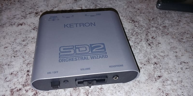 Ketron SD2 2005 - Metal, Silver | Reverb