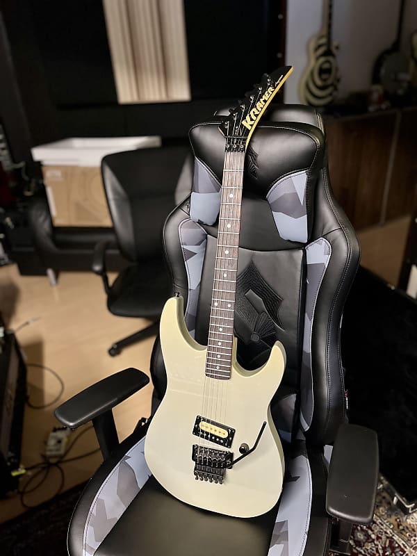 Kramer Baretta 1987 - Champagne | Reverb