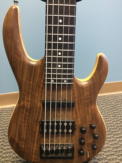 Carvin LB76 6 String Electric Bass Guitar | Reverb