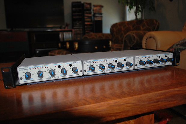 RNC Really Nice Compressors on a rack mount tray (3) Mint | Reverb