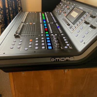 Midas M32 Live Digital Mixer **Mint Condition** - Original | Reverb UK