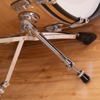 LUDWIG CLASSIC MAPLE OUTFITTER 6 PIECE DRUM KIT, AGED ONYX | Reverb UK