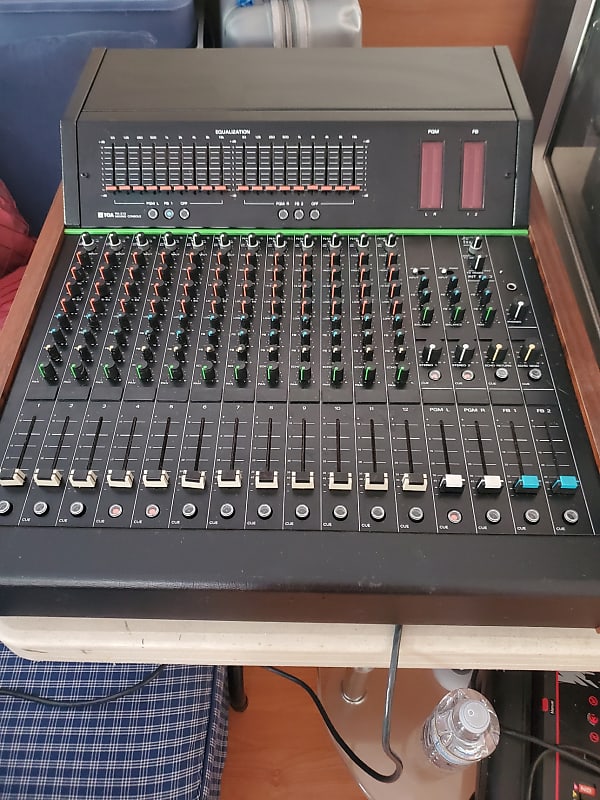 TOA Electric Company RX-212 Vintage Black and Brown | Reverb