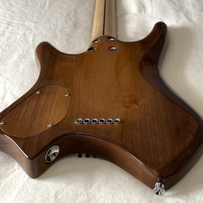 Nicholas Custom Guitars Neo - Alder Sunburst w/laminated | Reverb