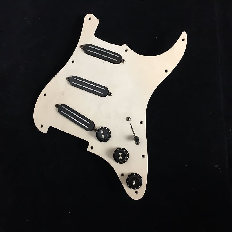 Joe Barden Engineering JBE Fender Stratocaster | Reverb Canada