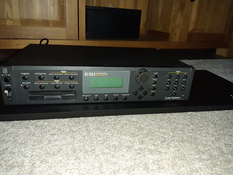 E-MU Systems ESI4000 LATE 90S - Black | Reverb