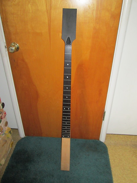 Carvin 4 String Thru-Neck Design Fretless Bass Neck | Reverb