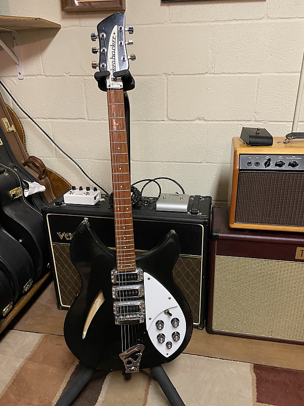 Rickenbacker 340 1981 Jet glow (black) | Reverb