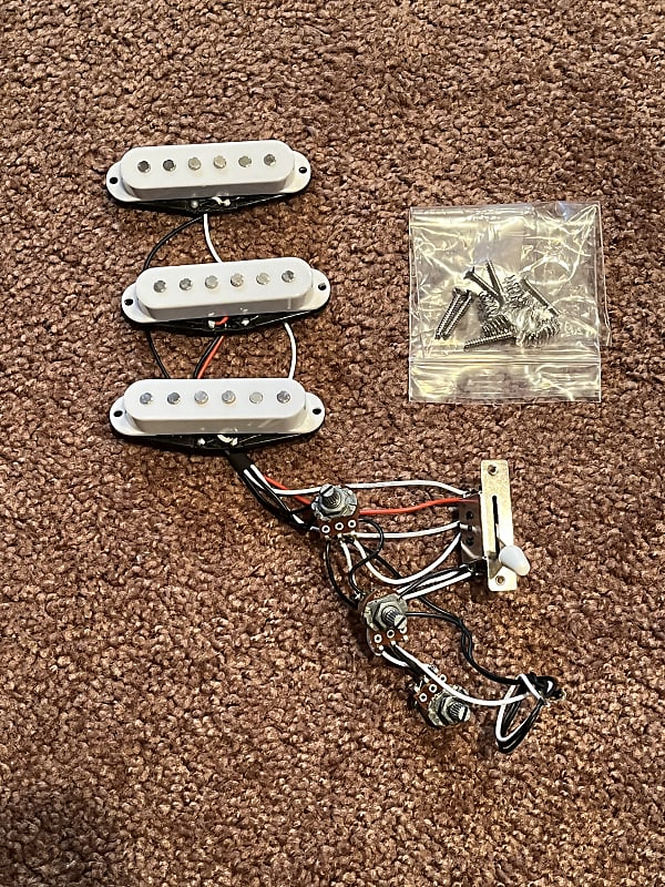 Import Stratocaster Pickups SSS 2022 | Reverb
