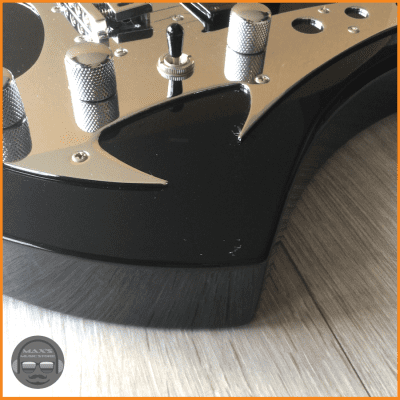 B.C. Rich Special Edition “Evil Edge” Mockingbird – New | Reverb