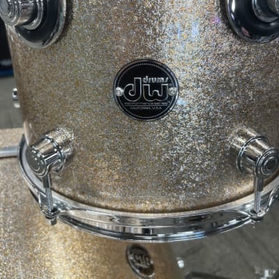 DW Performance Series 2024 - Bermuda Sparkle | Reverb