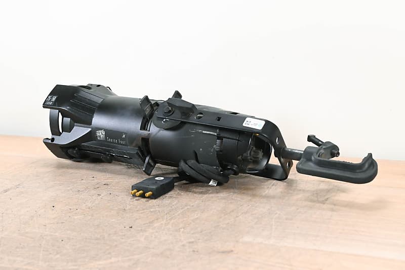 ETC Source Four Jr 25-50 Degree Zoom 575 Ellipsoidal Light | Reverb UK