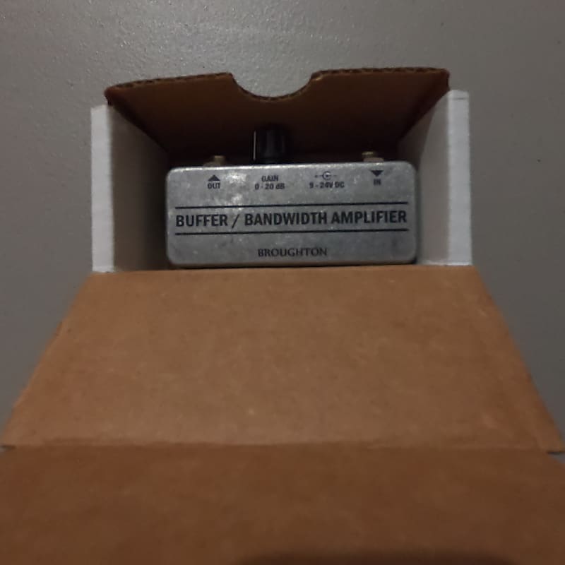 Broughton Audio Buffer/Bandwidth Amplifier 2023 - Silver | Reverb