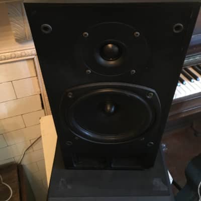 TDL RTL-1 Studio Monitors | Reverb