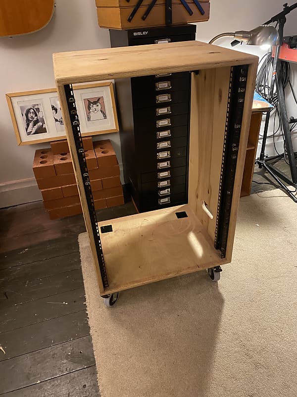 Studio Rack Unit for Outboard Equipment | Reverb