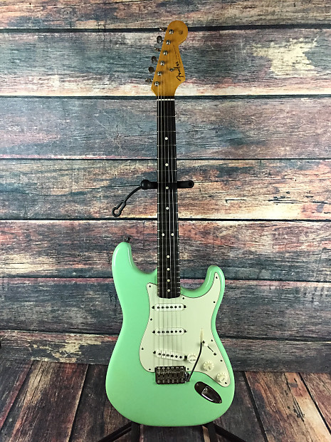 Used Fender 1987 62 Reissue American Vintage Stratocaster | Reverb