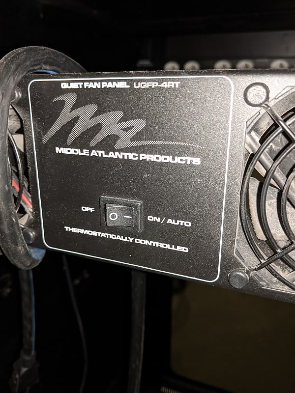 Middle Atlantic UQFP-4RT Rack Fan | Reverb