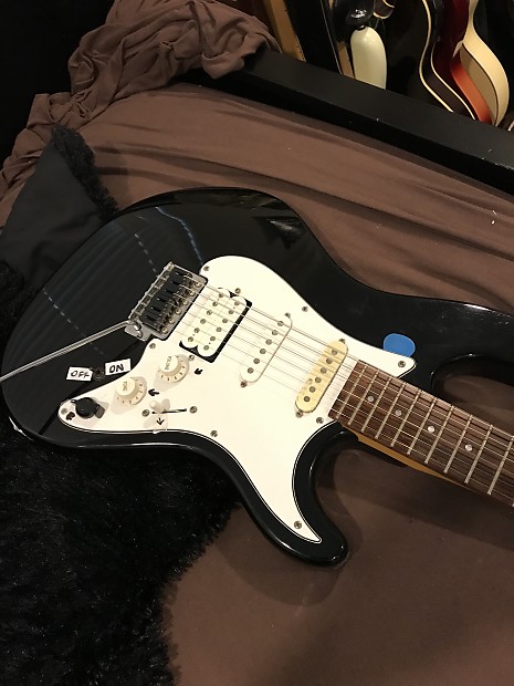 Fernandes Retro rocket U2 + The Edge | Reverb