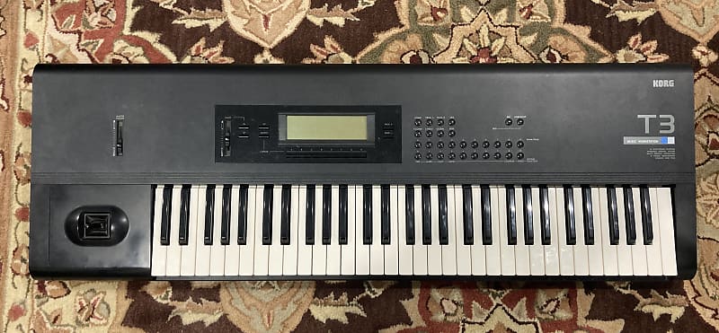 Korg T3 Synthesizer Workstation 1989+ Black/Standard | Reverb