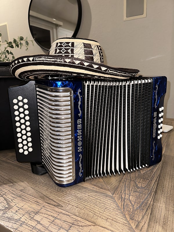 Hohner Corona III Diatonic Accordion BbEbAb (Cinco Letras) - | Reverb