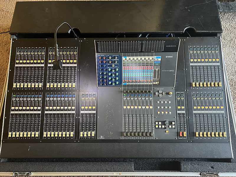 Yamaha M7CL-48 v3 48 Channel | Reverb
