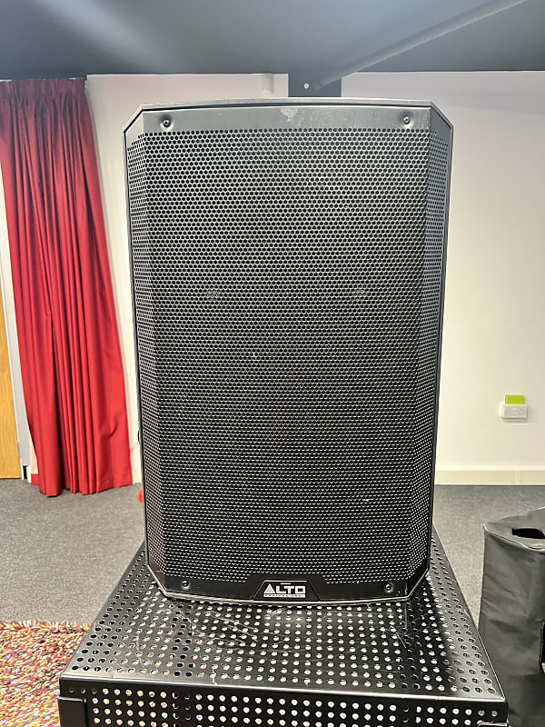 2 x Alto Professional TS215 1100 watt Powered Speakers | Reverb UK