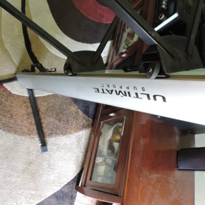 ULTIMATE SUPPORT KEYBOARD STAND APEX 48 2024 - SILVER | Reverb