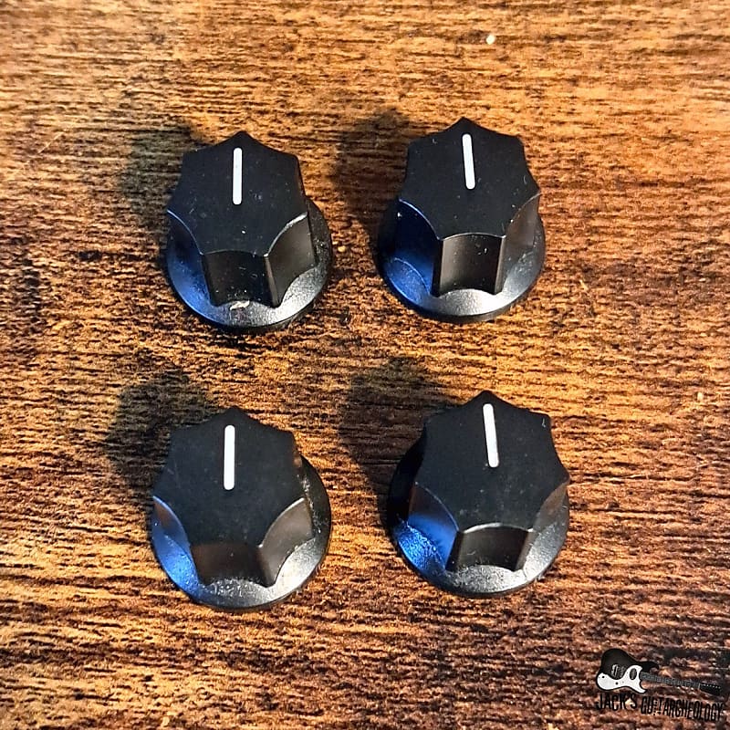 Boss Amp / Pedal Knobs (2000s - Black) | Reverb