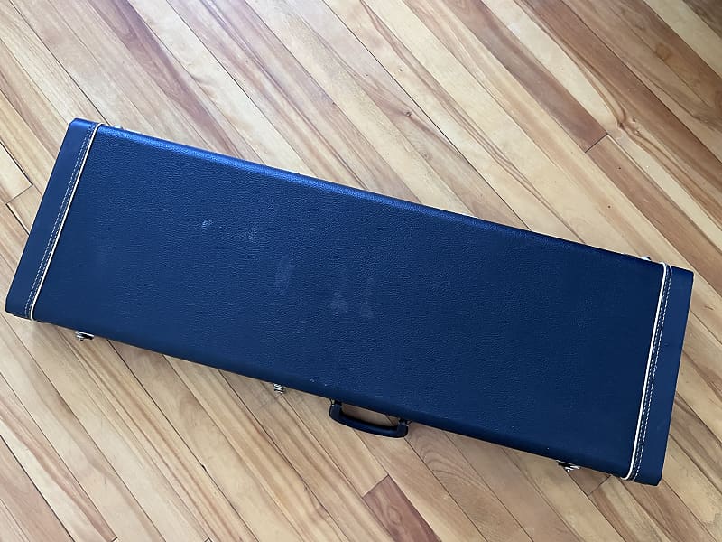 1970s Fender Musicmaster Duo Sonic Mustang guitar hard case | Reverb