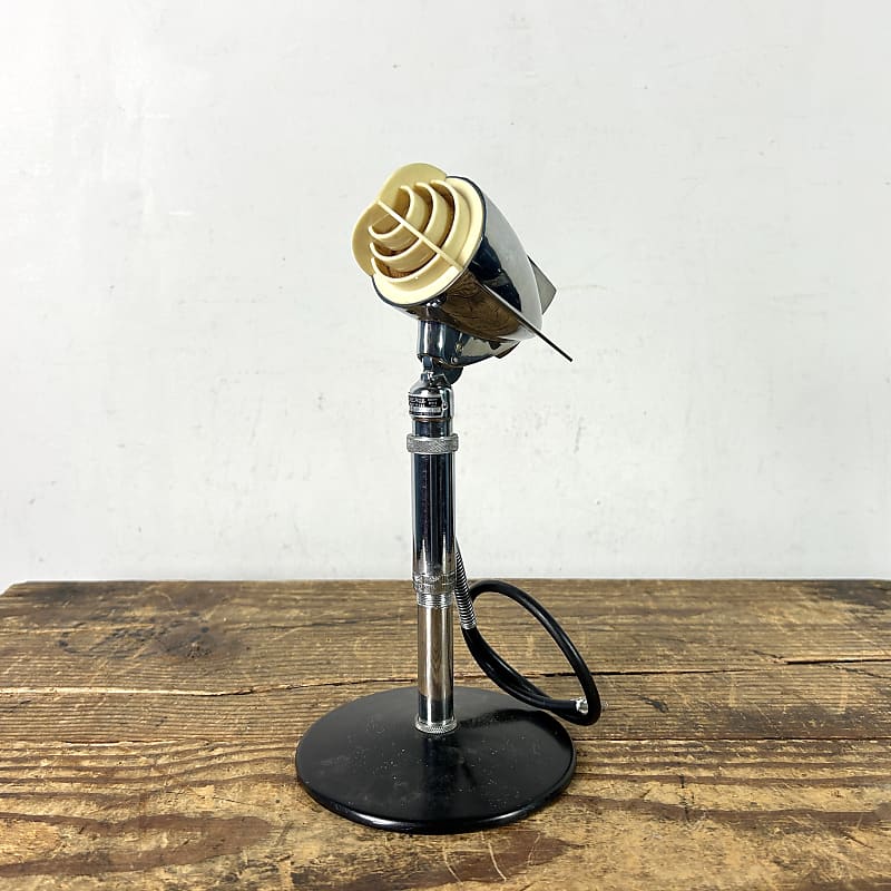 Astatic 600s "Conneaut" Crystal Rocket Microphone w/ Stand | Reverb