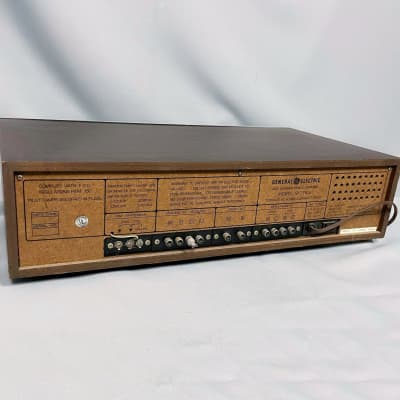 General Electric 8 Track Model 9-7110A AM-FM Stereo Vintage | Reverb