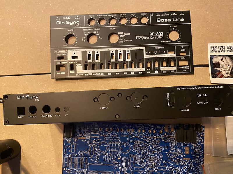 DINSync RE303 Parts Kit Case and Knobs DIY PCB | Reverb