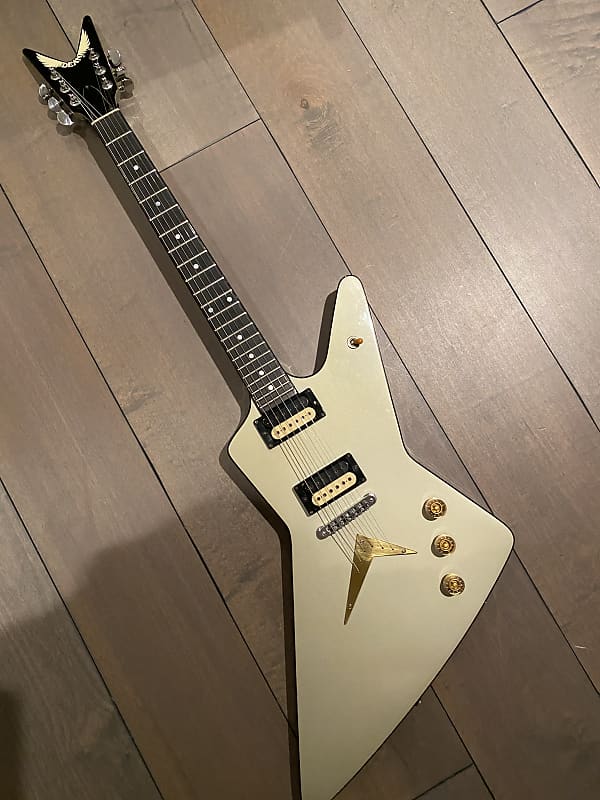 Dean Z 1981 - Silver | Reverb