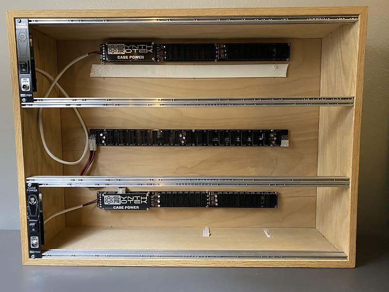 Synthrotek 9U 104HP Eurorack Case with Power | Reverb