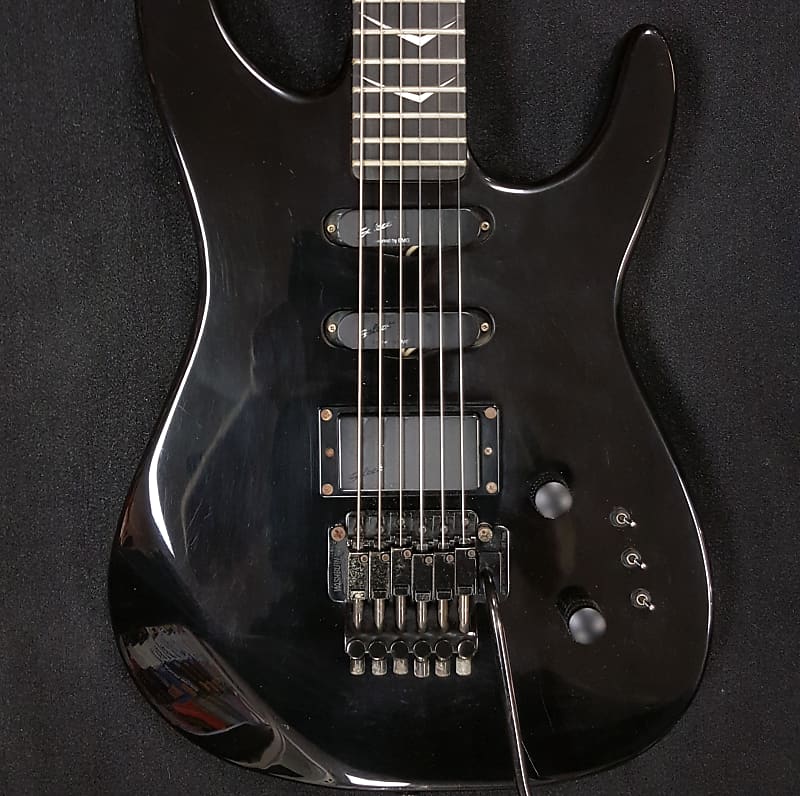 Washburn G-8V 80's Gloss Black | Reverb