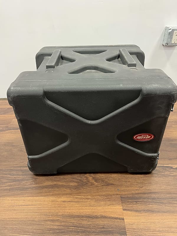 SKB ABS 8 Space U.S. Roto Rack Rackmount Case 8U 2010'S - | Reverb