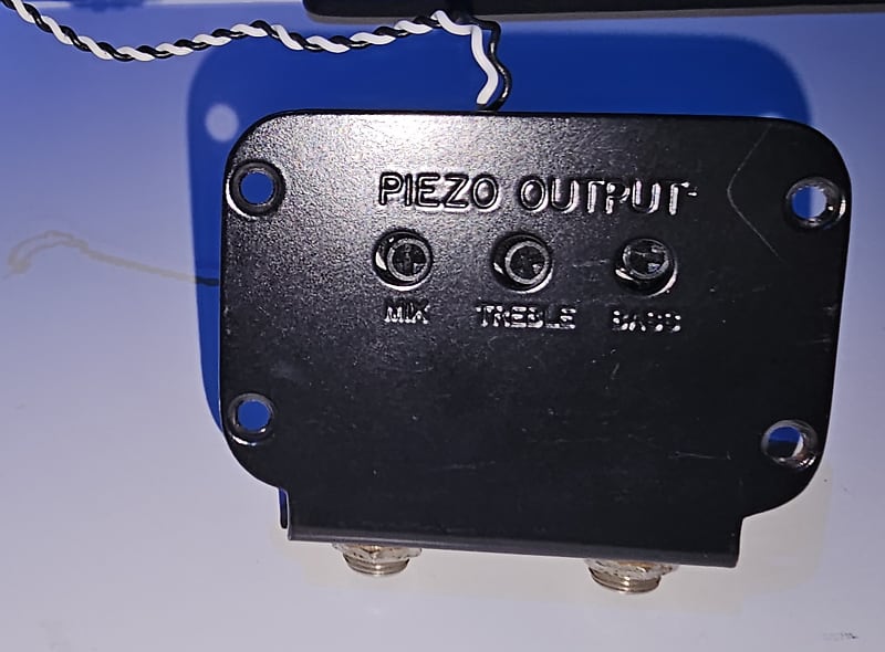 2010 Ernie Ball Music Man Piezo Preamp JP6 Rev 2.0 Guitar | Reverb UK