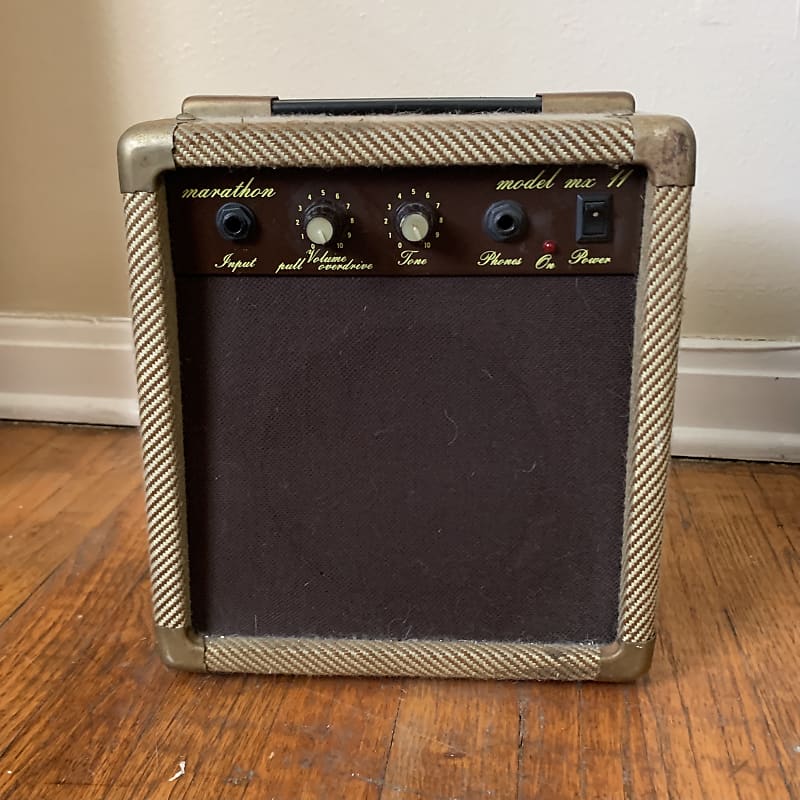 Marathon MX-11 w/ built in Maxon Overdrive Legendary Amp | Reverb
