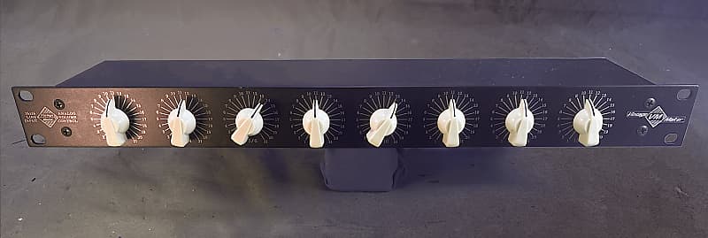 16x16 Analog Line-In Analog Mixer / Custom Build | Reverb