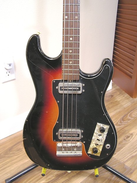 Vintage Late 60's / Early 70's Hofner 182 Solid Body Bass | Reverb