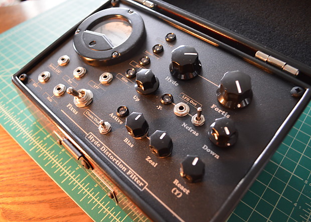 Retro Mechanical Labs Hyde Analog Distortion CV Filter 2.0 | Reverb